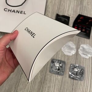 CHANEL | Makeup | Chanel Shopping Bag And Small Makeup Sample Box ...